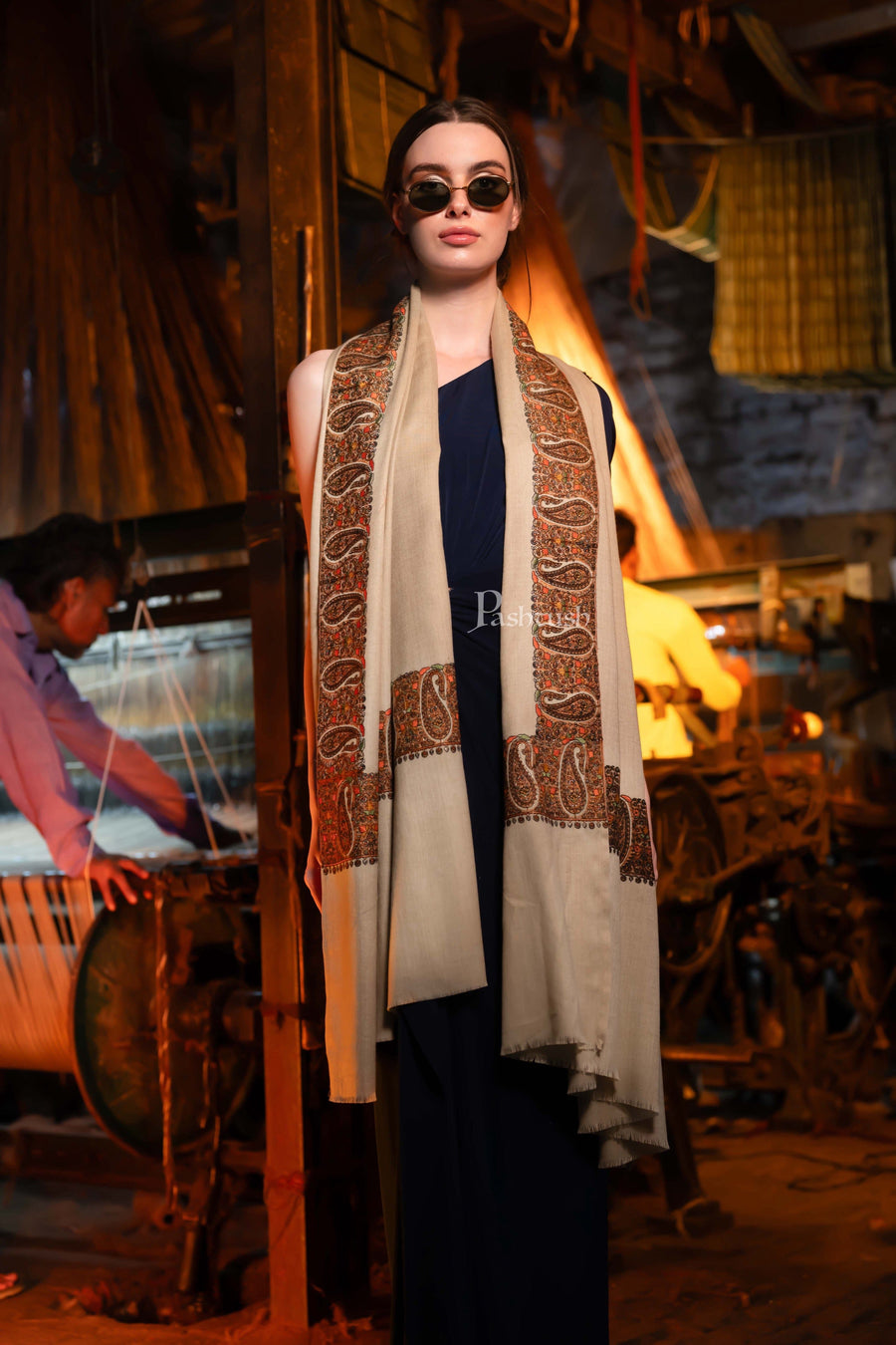 Pashtush Womens Fine Wool Shawl, Kashmiri Embroidery, Ambi Daur With M ...